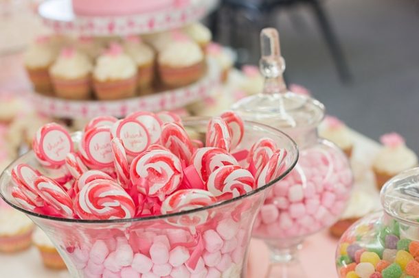 Create A Candy Buffet Party Your Guests will L-O-V-E! - Crafty Chica