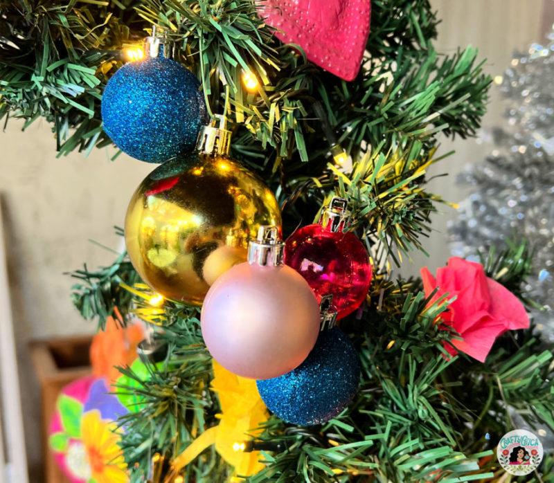 DIY Cluster Ornaments - Crafty Chica