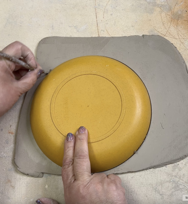 How to use ceramic underglaze transfers - Crafty Chica