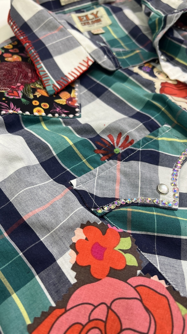 Crafty Chica mini-retreat: Altered Threads - Crafty Chica